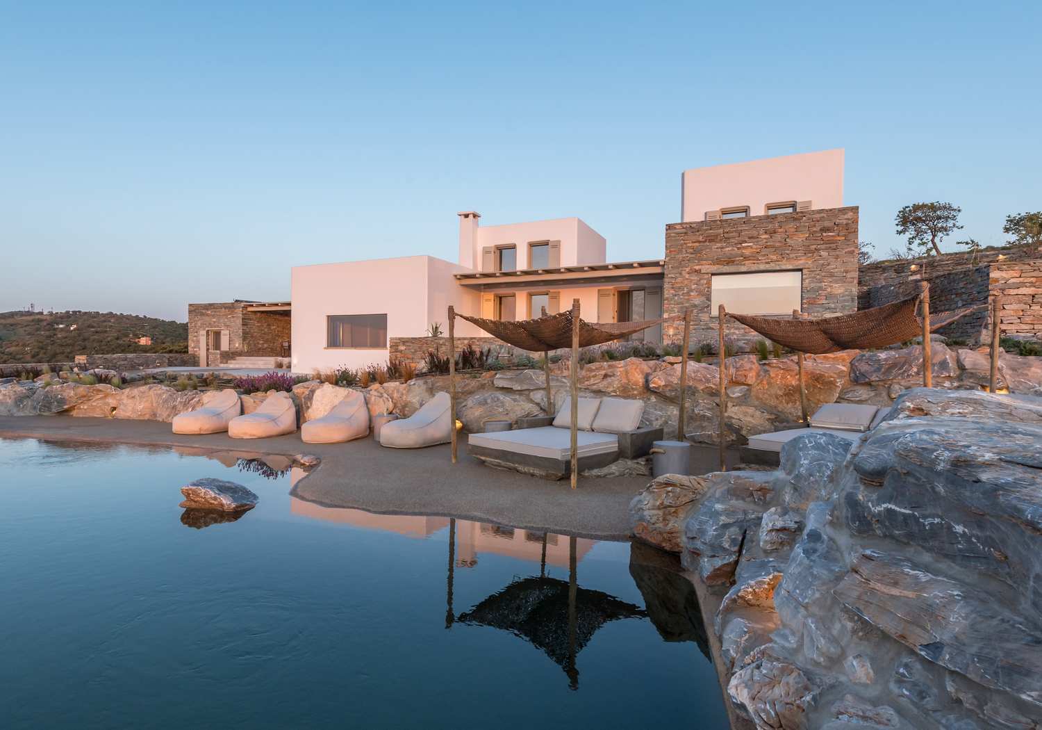 Villa Leon - Danon & Co